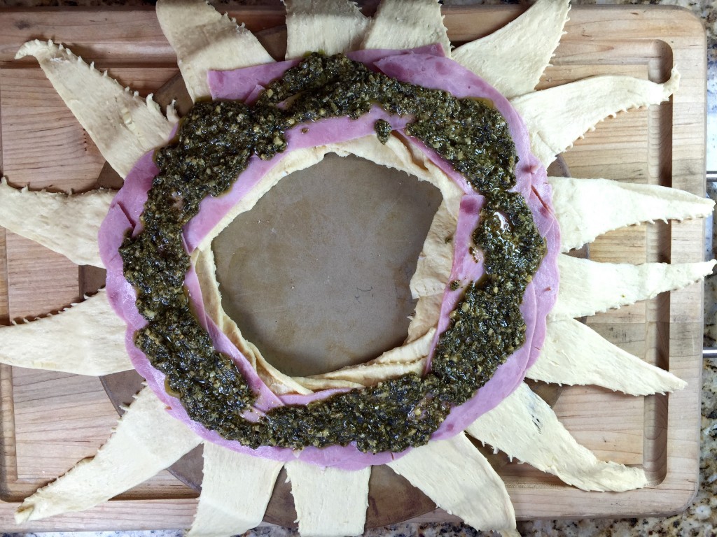 Pepperoni & Pesto Calzone Ring Recipe #PepItUp - Positively Stacey