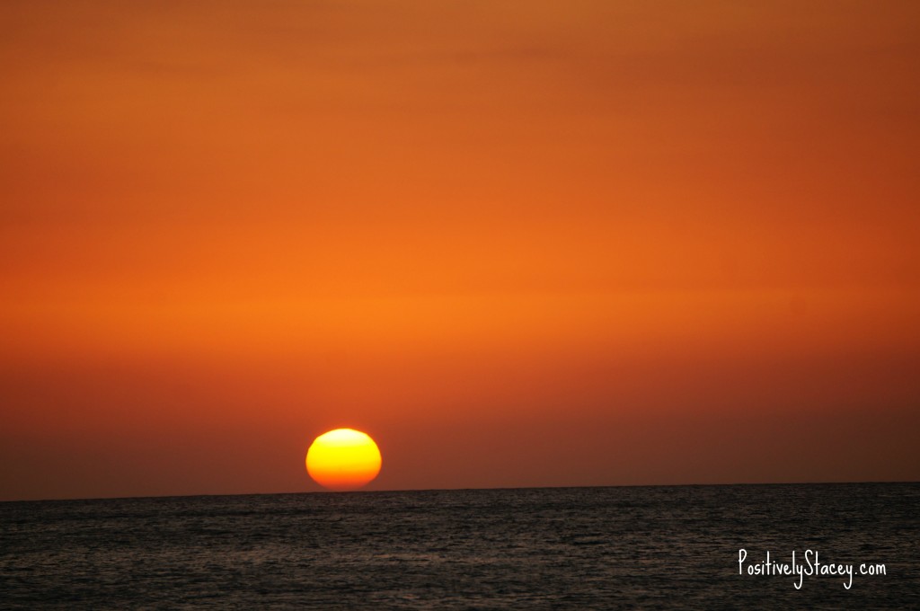 Best Place to Watch the Sunset in Hawaii - Positively Stacey