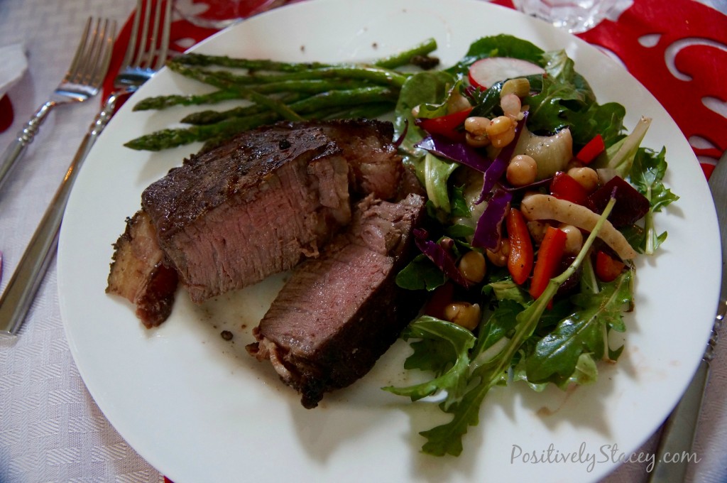 How to Make Easy Bacon-Wrapped Filet Mignon - Positively Stacey