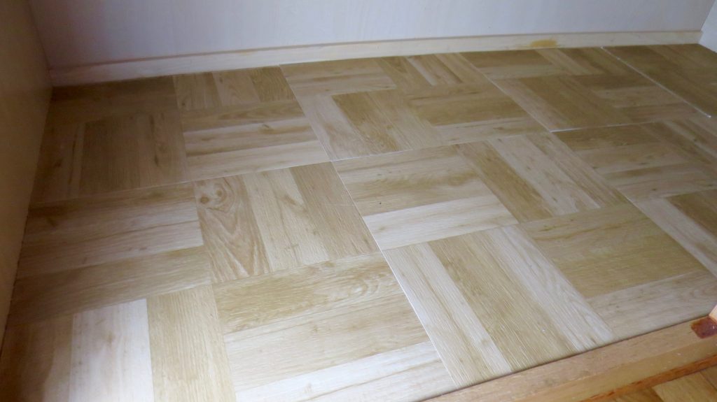 The Best Way to Line Kitchen Cabinets - Positively Stacey